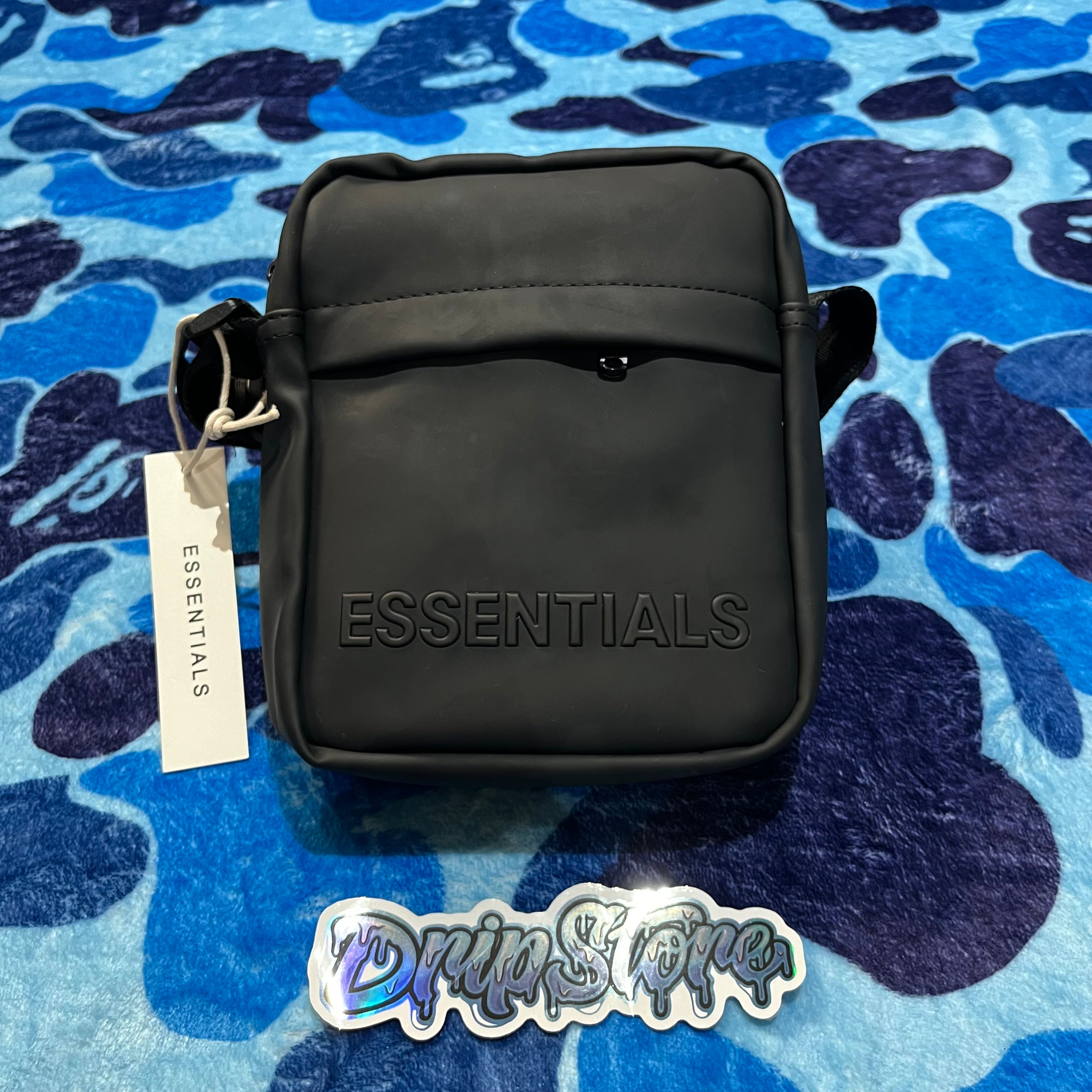 Buy FEAR OF GOD ESSENTIALS BAGS at the best price - Drip Store – Drip Store Argentina